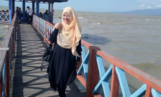 10 Gambar Pantai Dampo Awang Beach Rembang, Tiket Masuk + Letak Lokasi ...